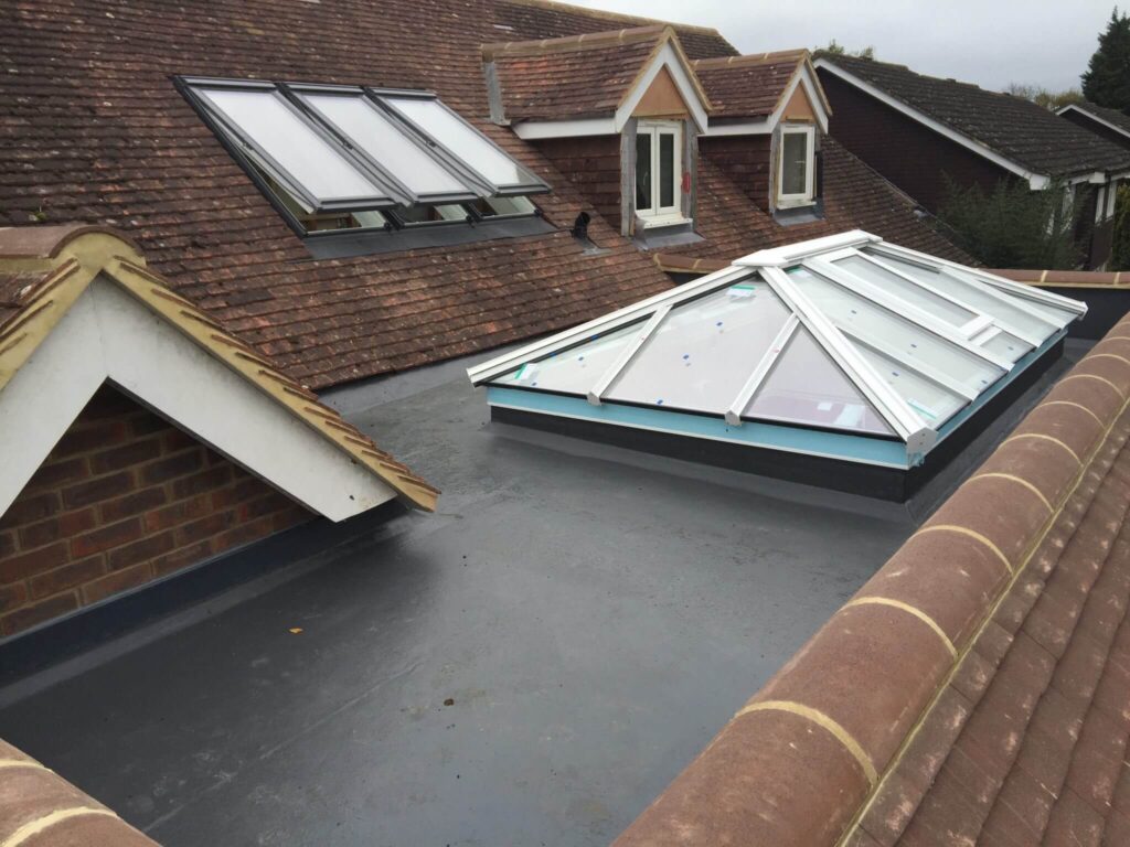 Flat Roofing – GUAMAN ROOFING SERVICES